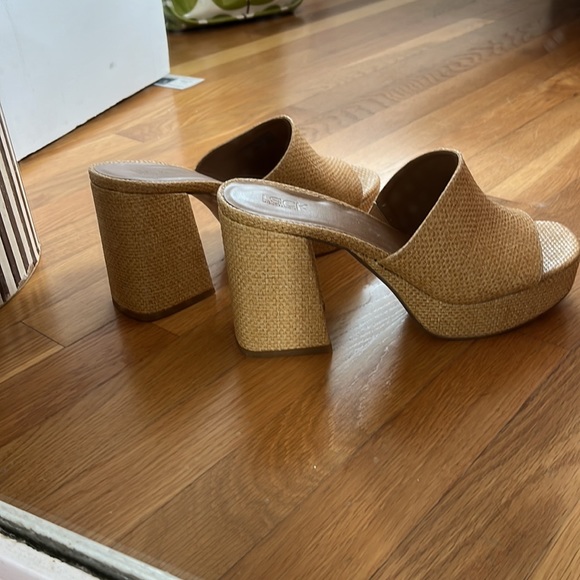 Nordstrom Rack | Shoes | Nordstrom Rack Alyssa Platform Sandal Heels ...